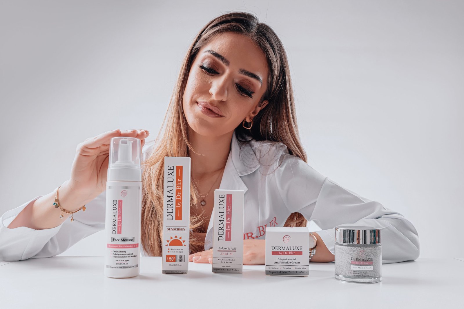 Dermaluxe – By Dr. Bler